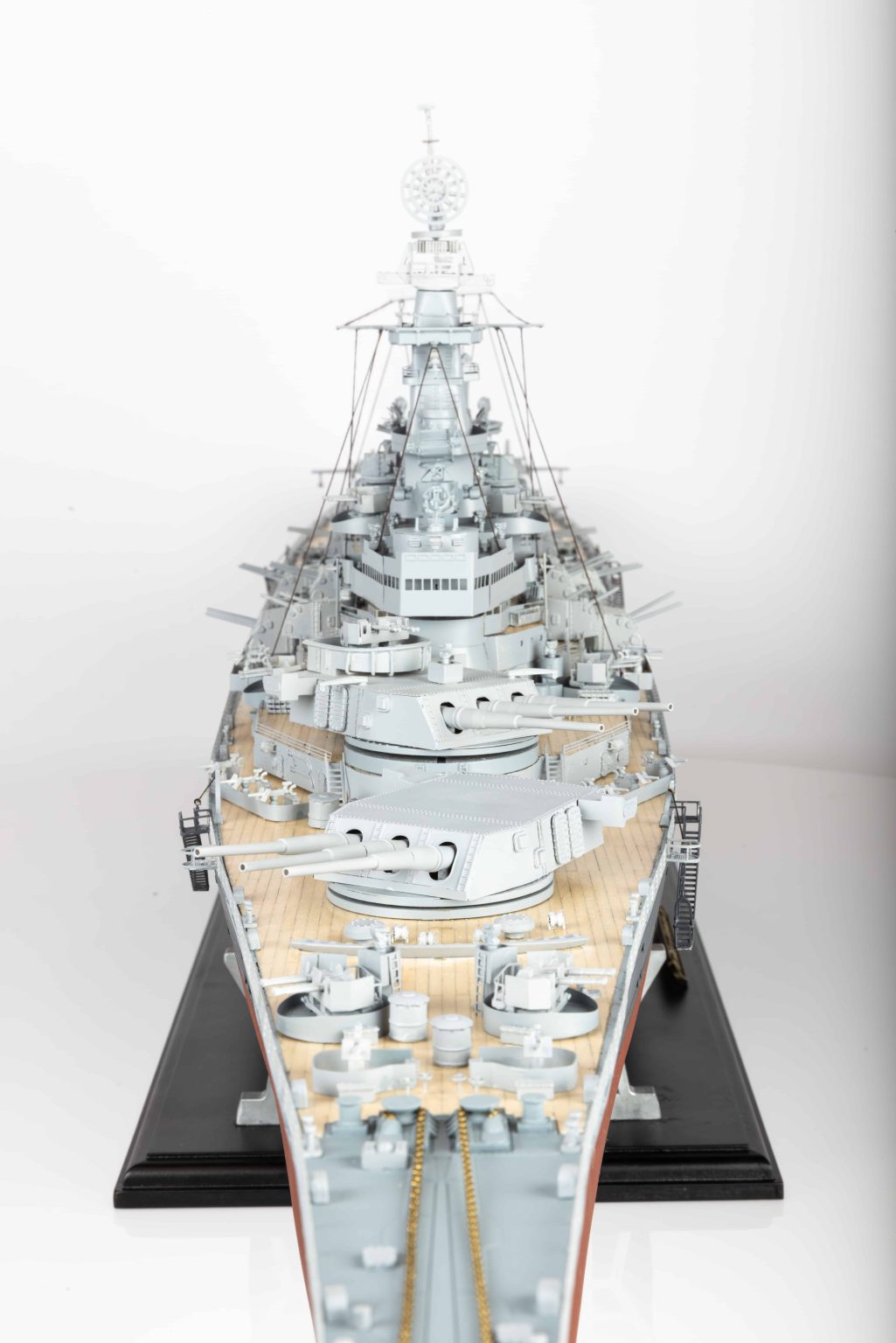 USS Missouri BB-63 Model Ship - Occre (16002) - US Premier ship Models