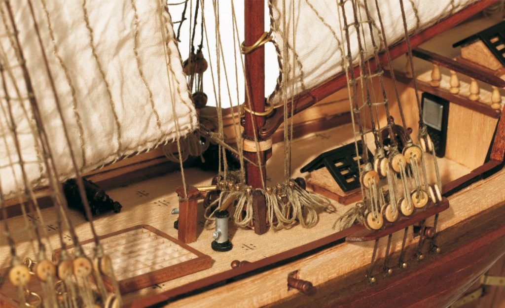 Albatross Model Ship Kit – Occre (12500), Historical Tall Ship Model ...